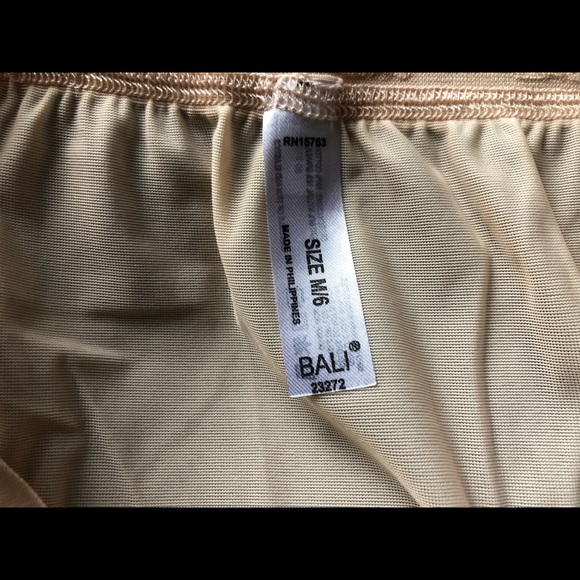 Bali | Intimates & Sleepwear | Bali Brief Panties Size 6 Medium | Poshmark
